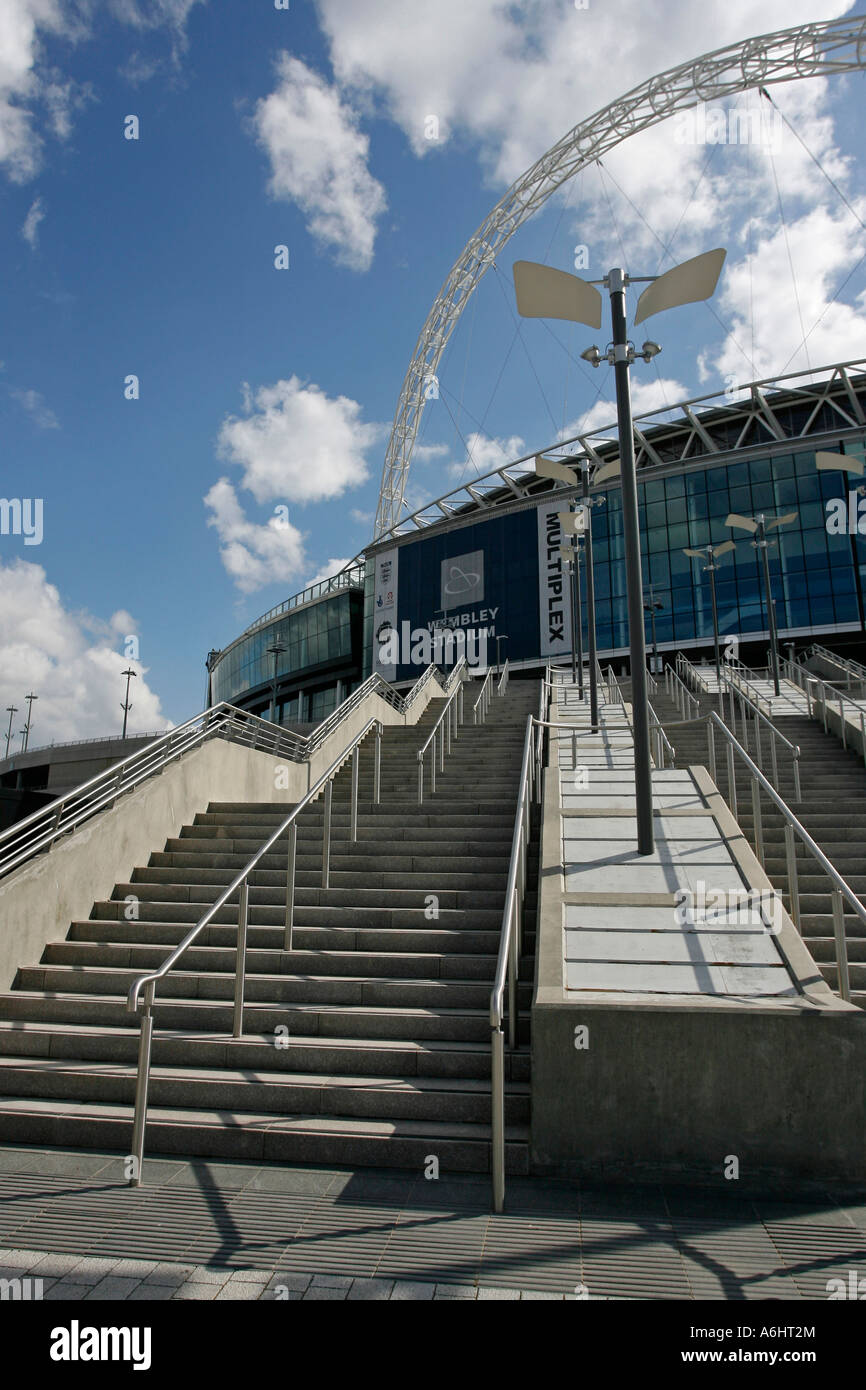 The new Wembley stadium London England UK Stock Photo - Alamy