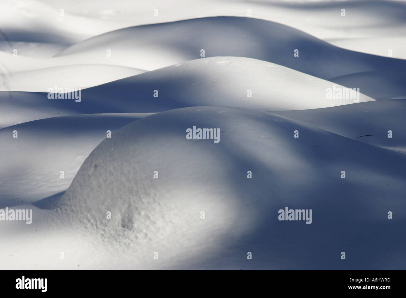 Hills seasons hi-res stock photography and images - Alamy