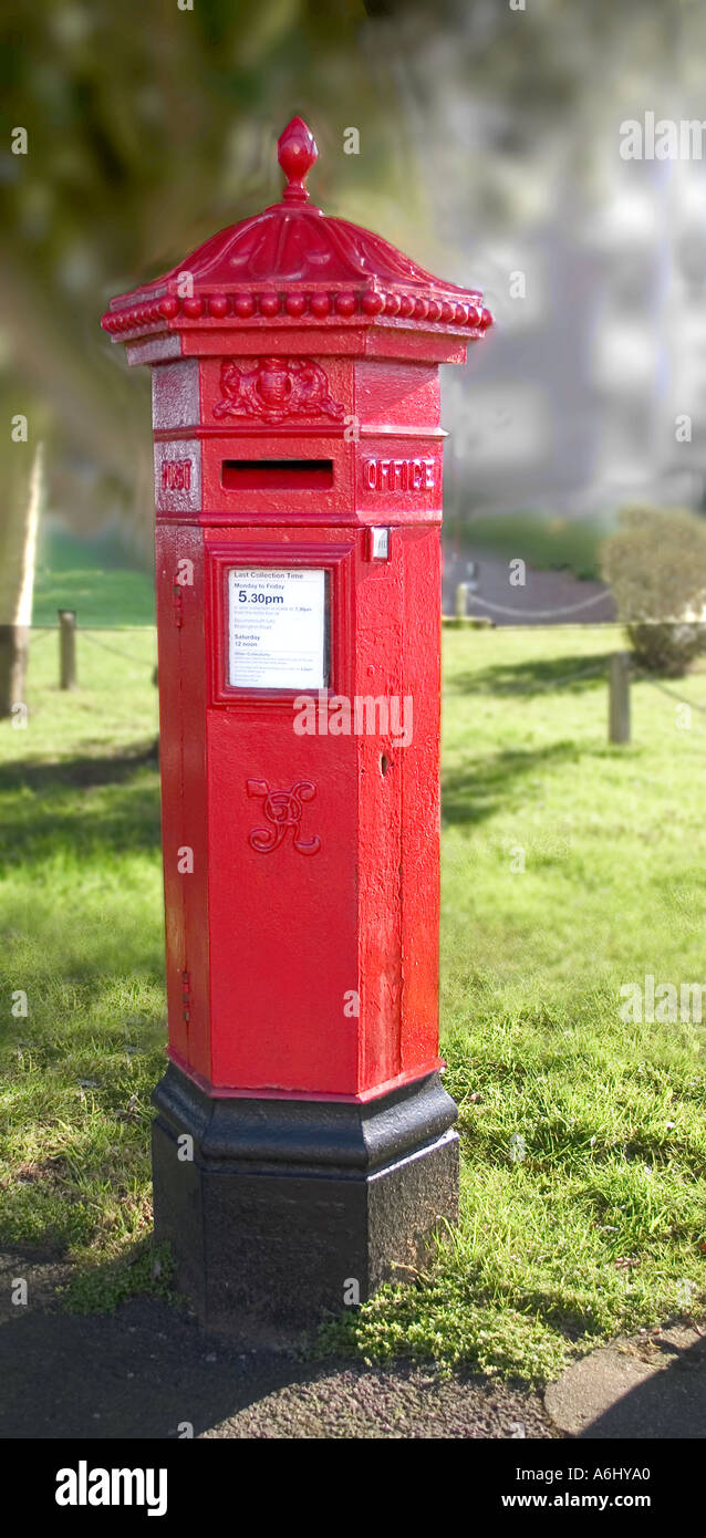 Victorian Post Box Stock Photo - Alamy