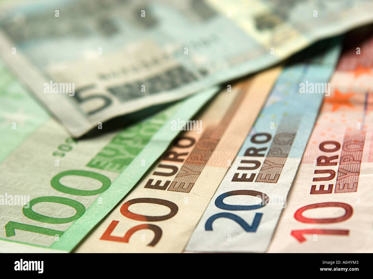 Money bundle hi-res stock photography and images - Alamy