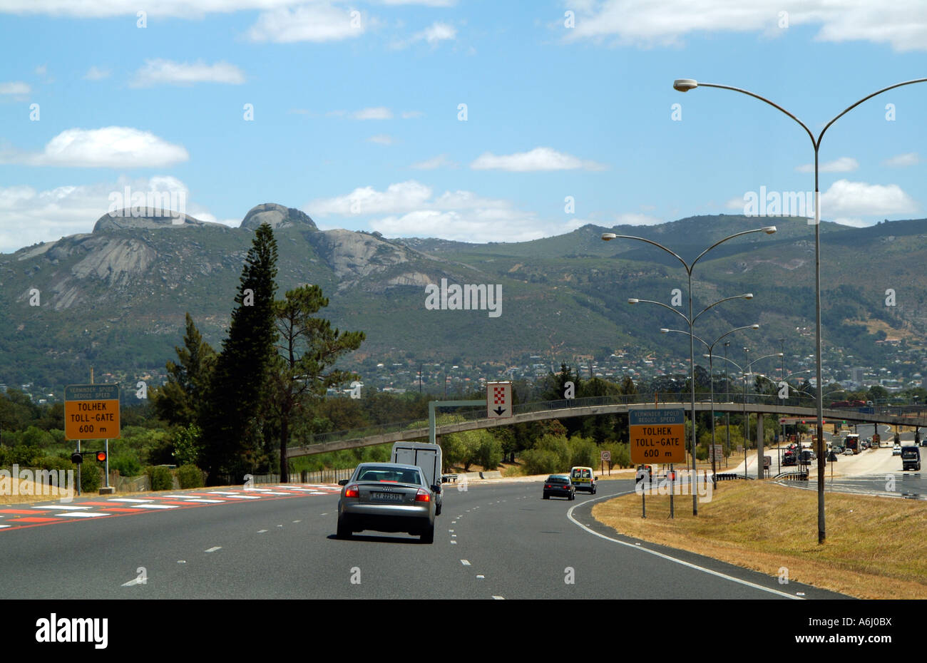 N1 highway north of Cape Town The Huguenot Plaza section a toll road ...