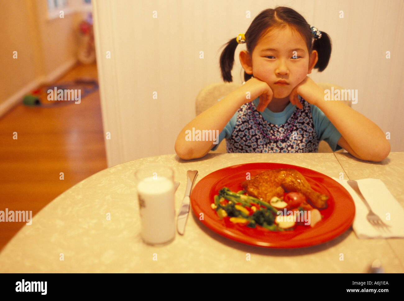 Mad Little Girl Who Won T Eat Her Dinner Stock Photo Alamy mad-little-girl-who-won-t-eat-her-dinner-stock-photo-alamy