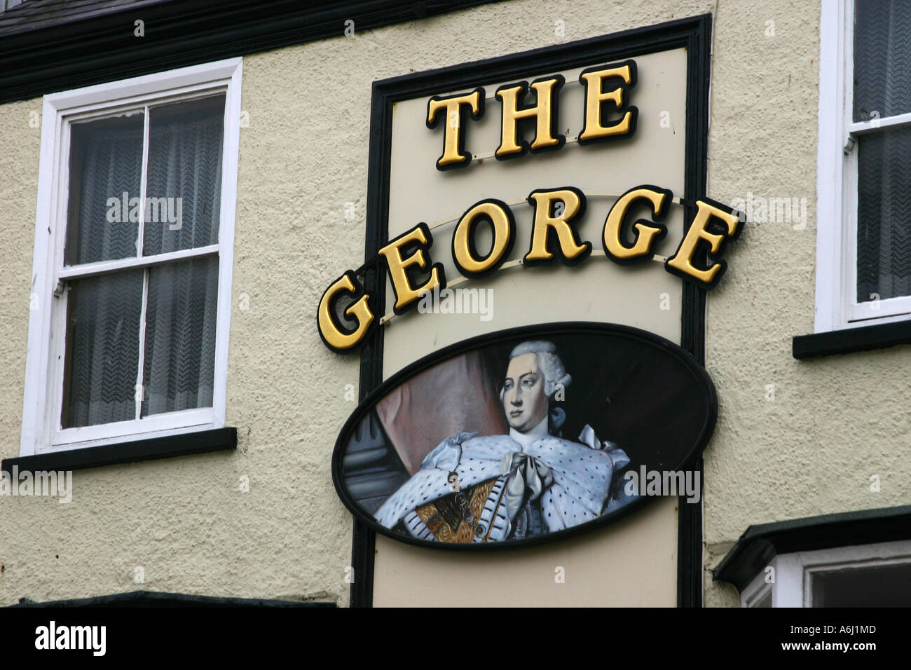 Sign for the George public house Stock Photo - Alamy