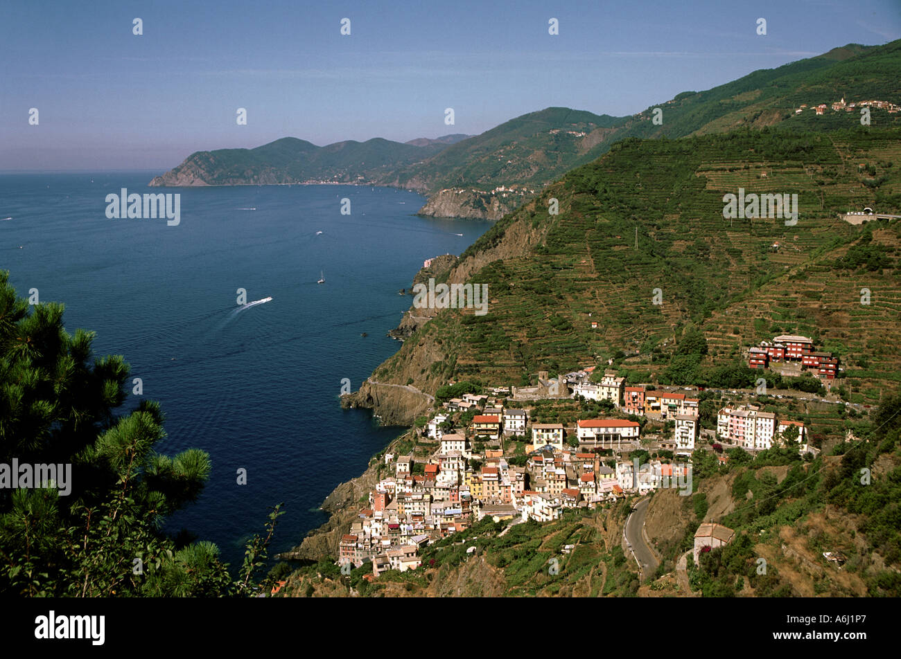 Cinque terre tourisme hi-res stock photography and images - Alamy