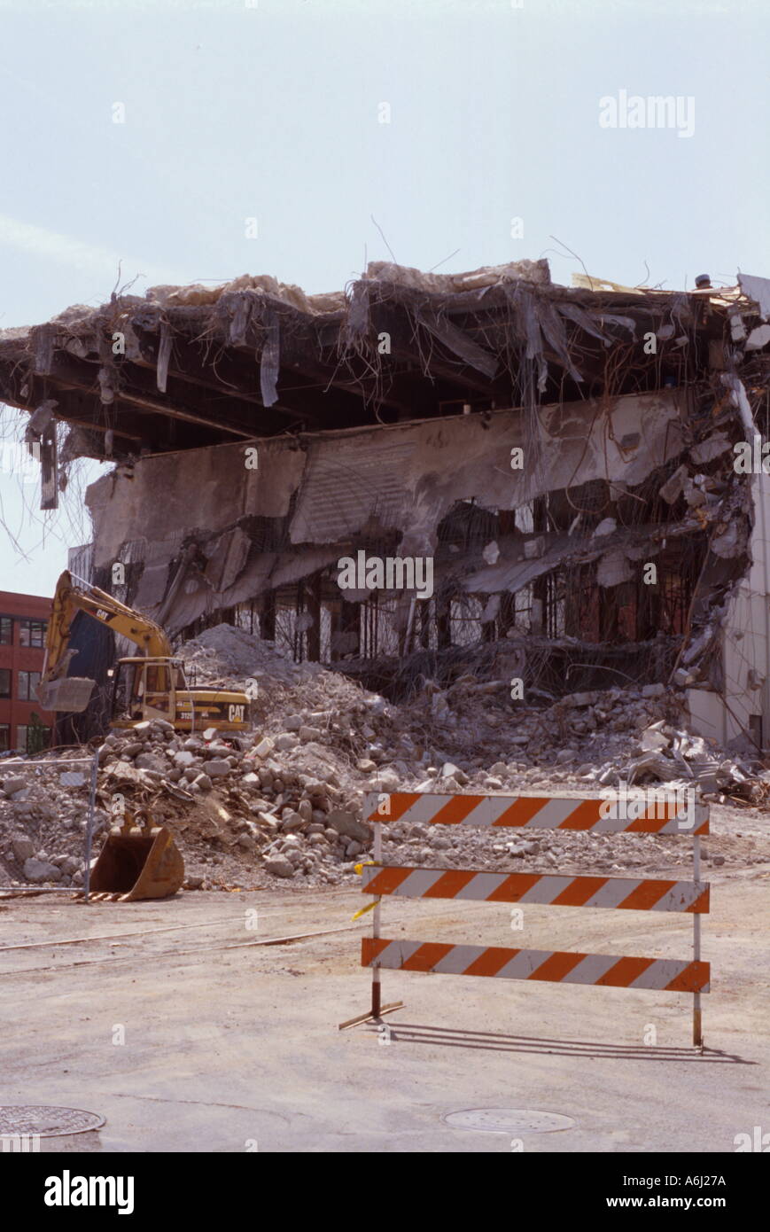 Demolition zone hi-res stock photography and images - Alamy