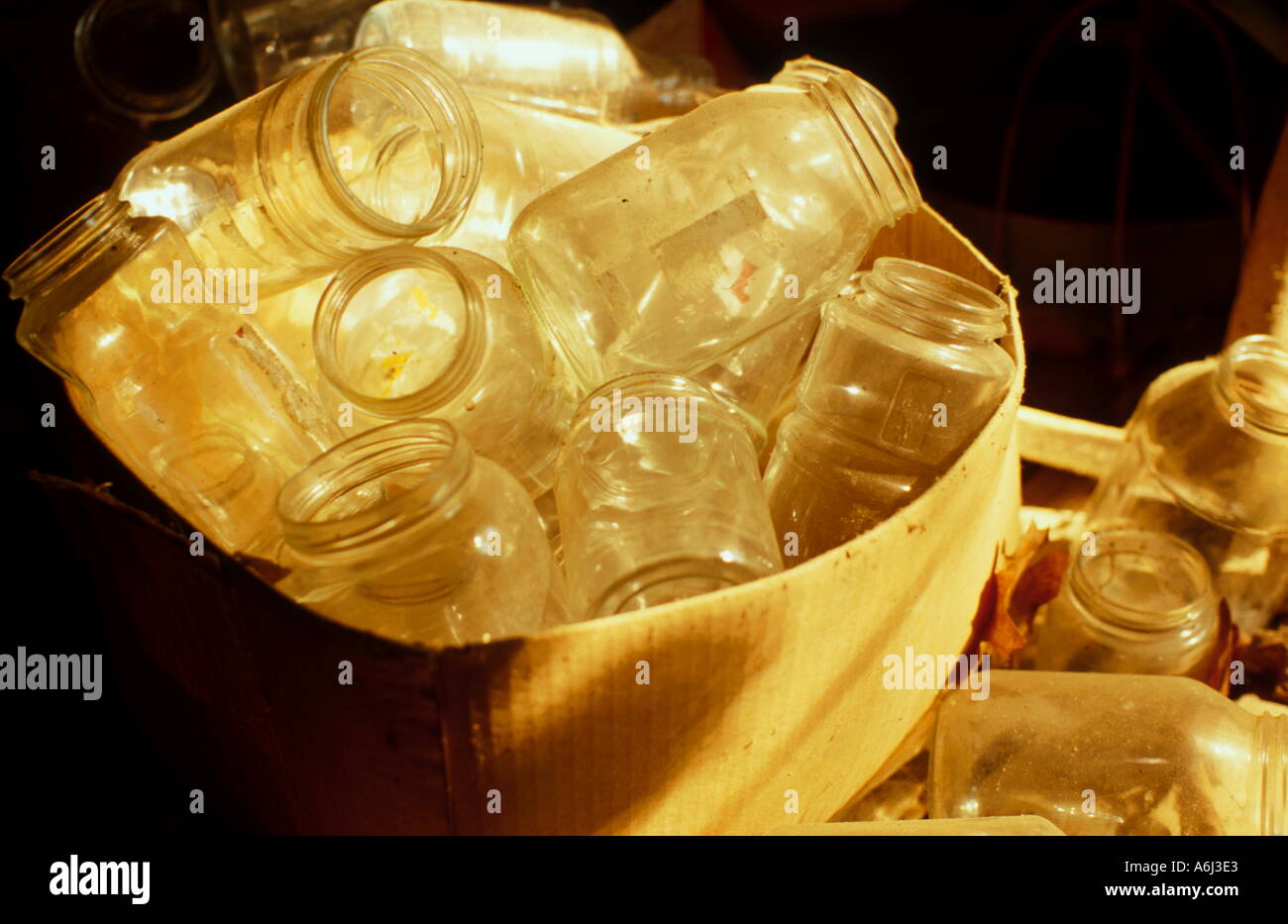 Empty canning jar hi-res stock photography and images - Alamy
