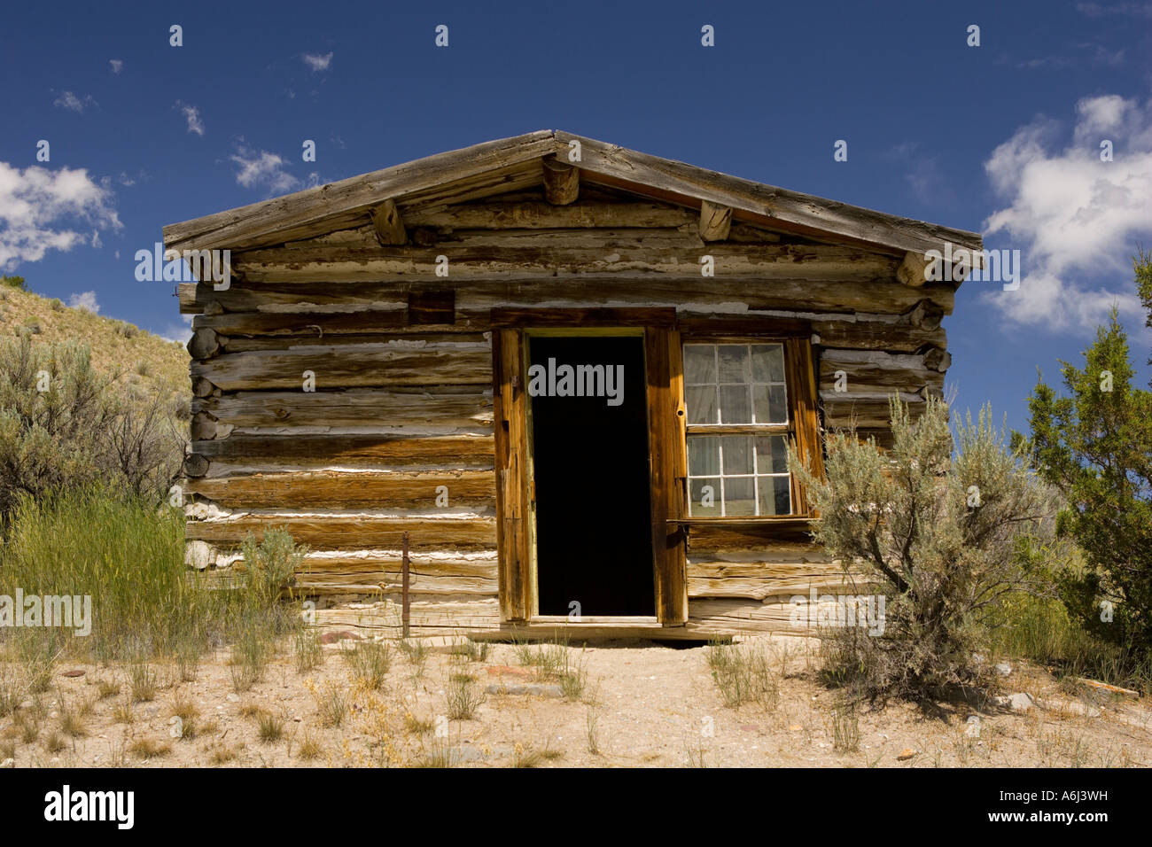 BANNACK MONTANA USA Ghost town in old gold mining settlement Bannack ...