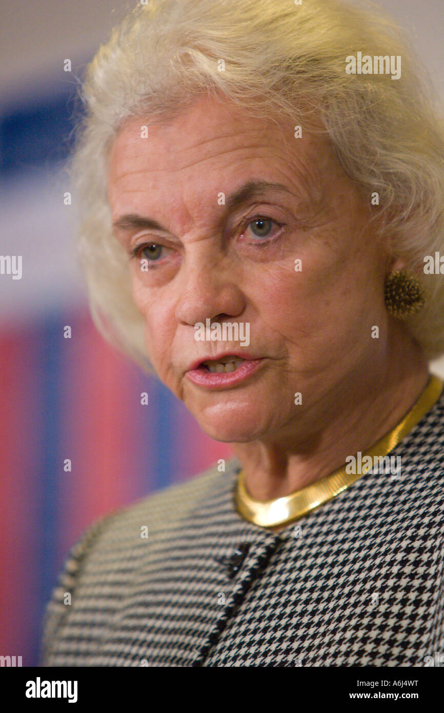 Sandra day o connor judge hi-res stock photography and images - Alamy