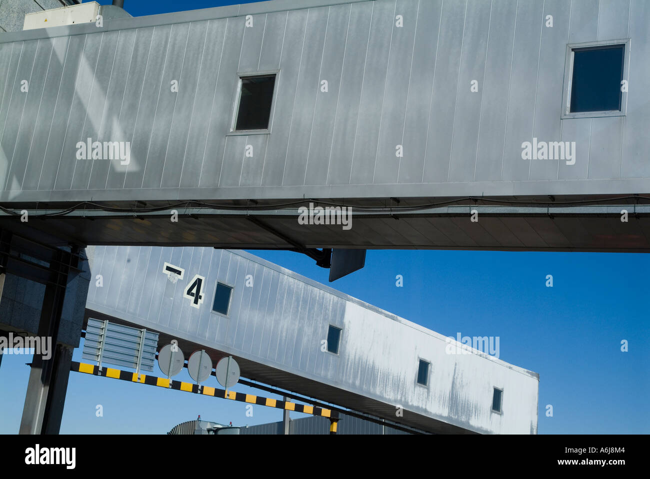 Gangway airplane hi-res stock photography and images - Alamy