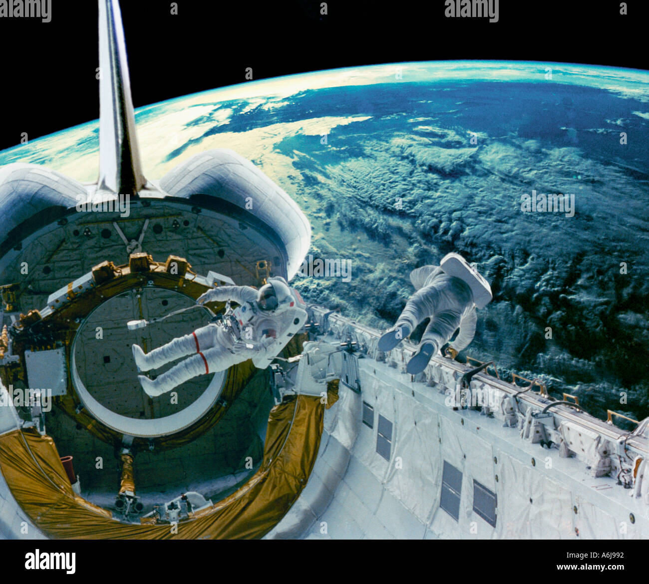 Space shuttle cargo bay hi-res stock photography and images - Alamy