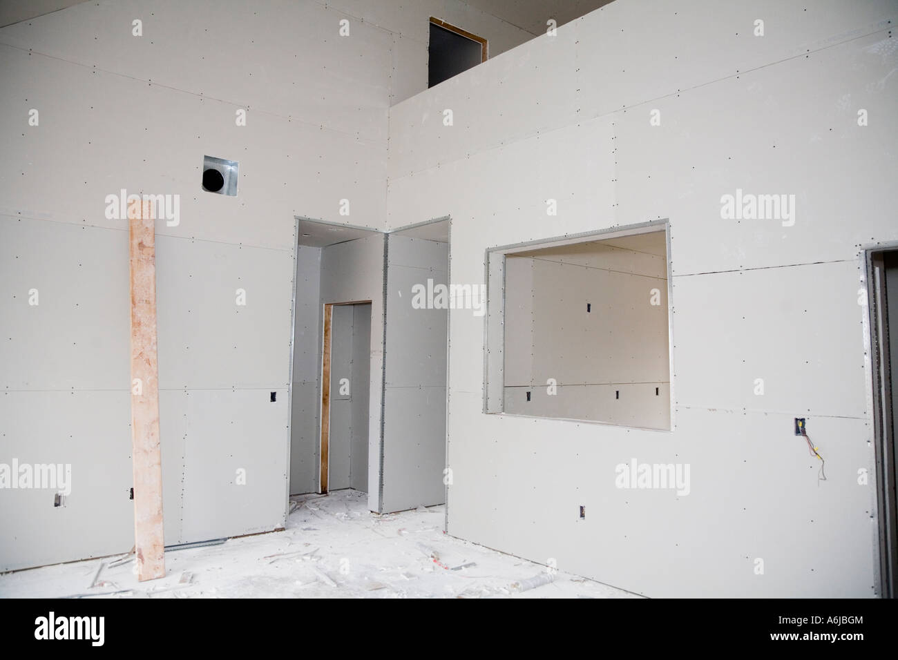Installed drywall hi-res stock photography and images - Alamy