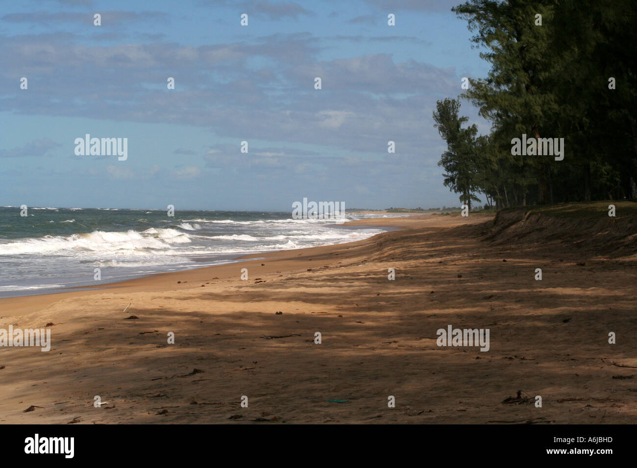 Ocean beach in Manakara, Madagascar Stock Photo - Alamy