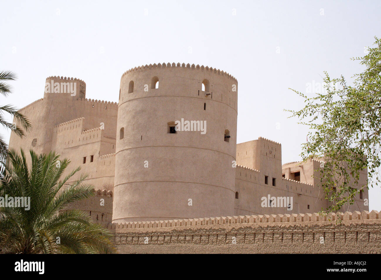 Rustaq Castle, Oman, the walls and tower of the fort Stock Photo - Alamy
