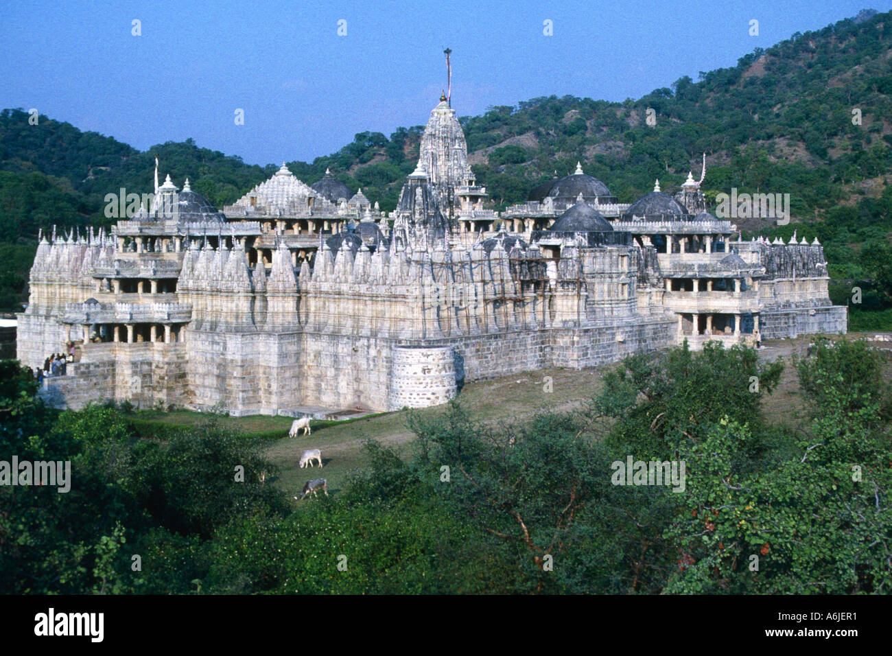 Chaumukh Jain Temple, India, Rajasthan, Ranakpur Stock Photo - Alamy