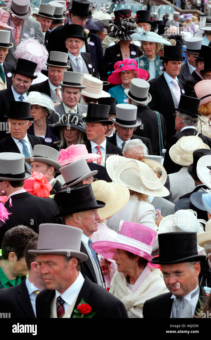 People at Royal Ascot horse race, York, Great Britain Stock Photo - Alamy