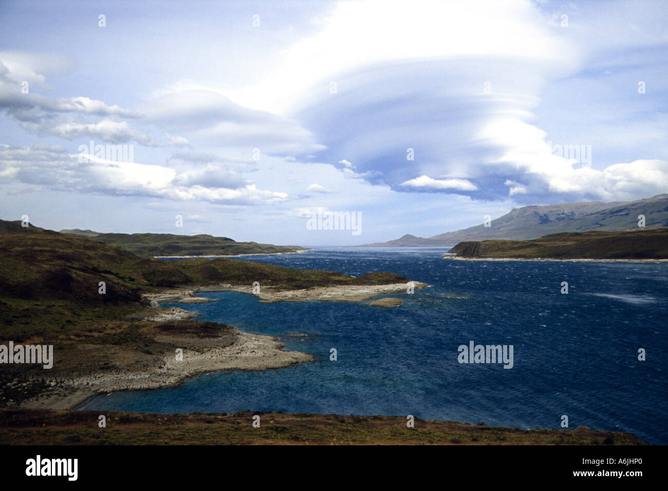 Wind over water hi-res stock photography and images - Alamy