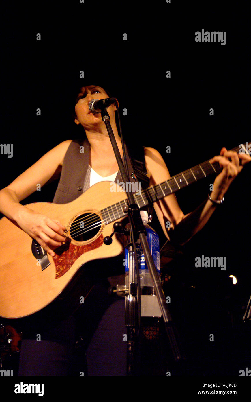 Michelle shocked hi-res stock photography and images - Alamy
