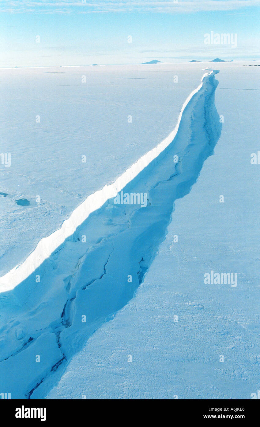 Larsen b antarctica hi-res stock photography and images - Alamy