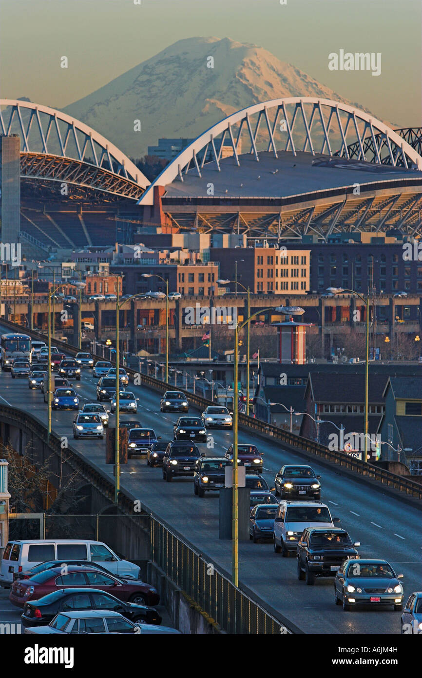 Commuting in seattle hi-res stock photography and images - Alamy