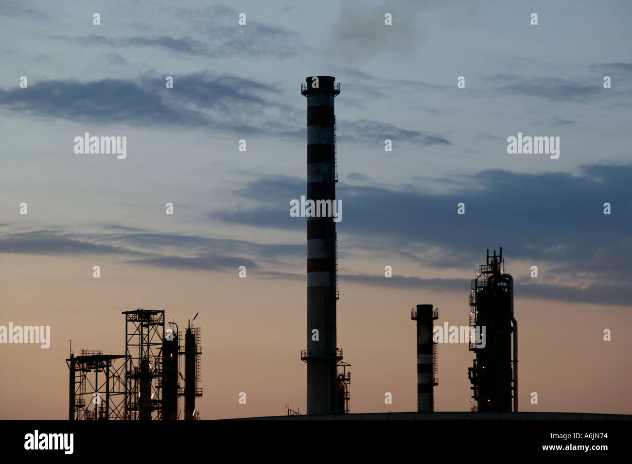 Hot work refinery hi-res stock photography and images - Alamy