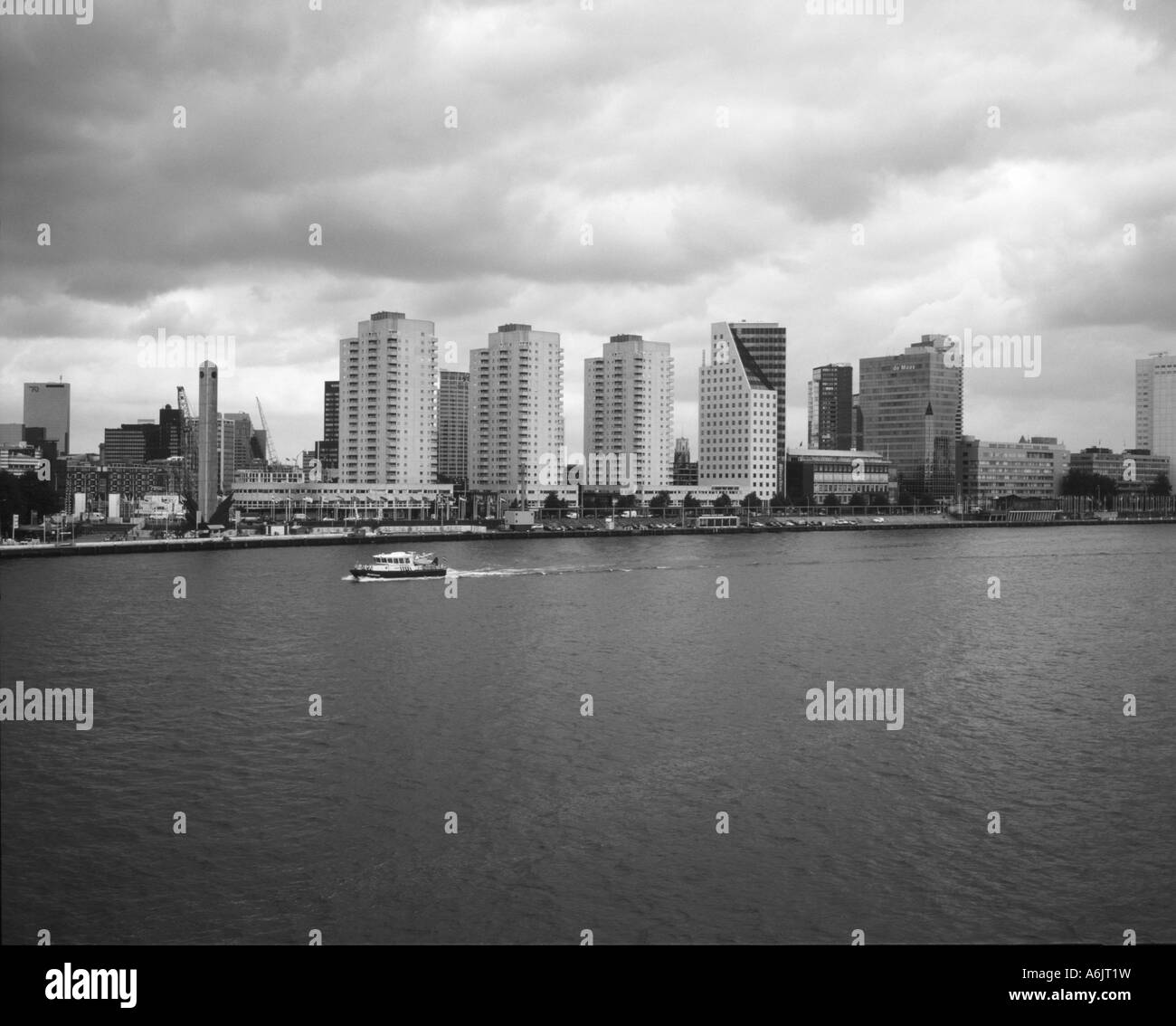 Rotterdam netherlands cityscape view Black and White Stock Photos ...