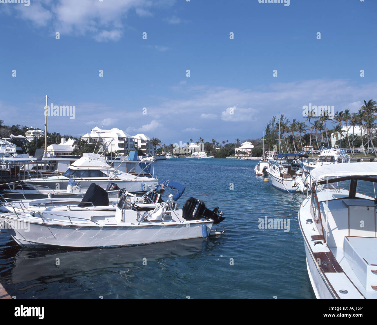 Bermuda, flatts village hi-res stock photography and images - Alamy