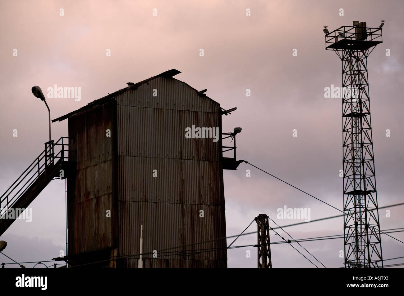 Metal bashing hi-res stock photography and images - Alamy