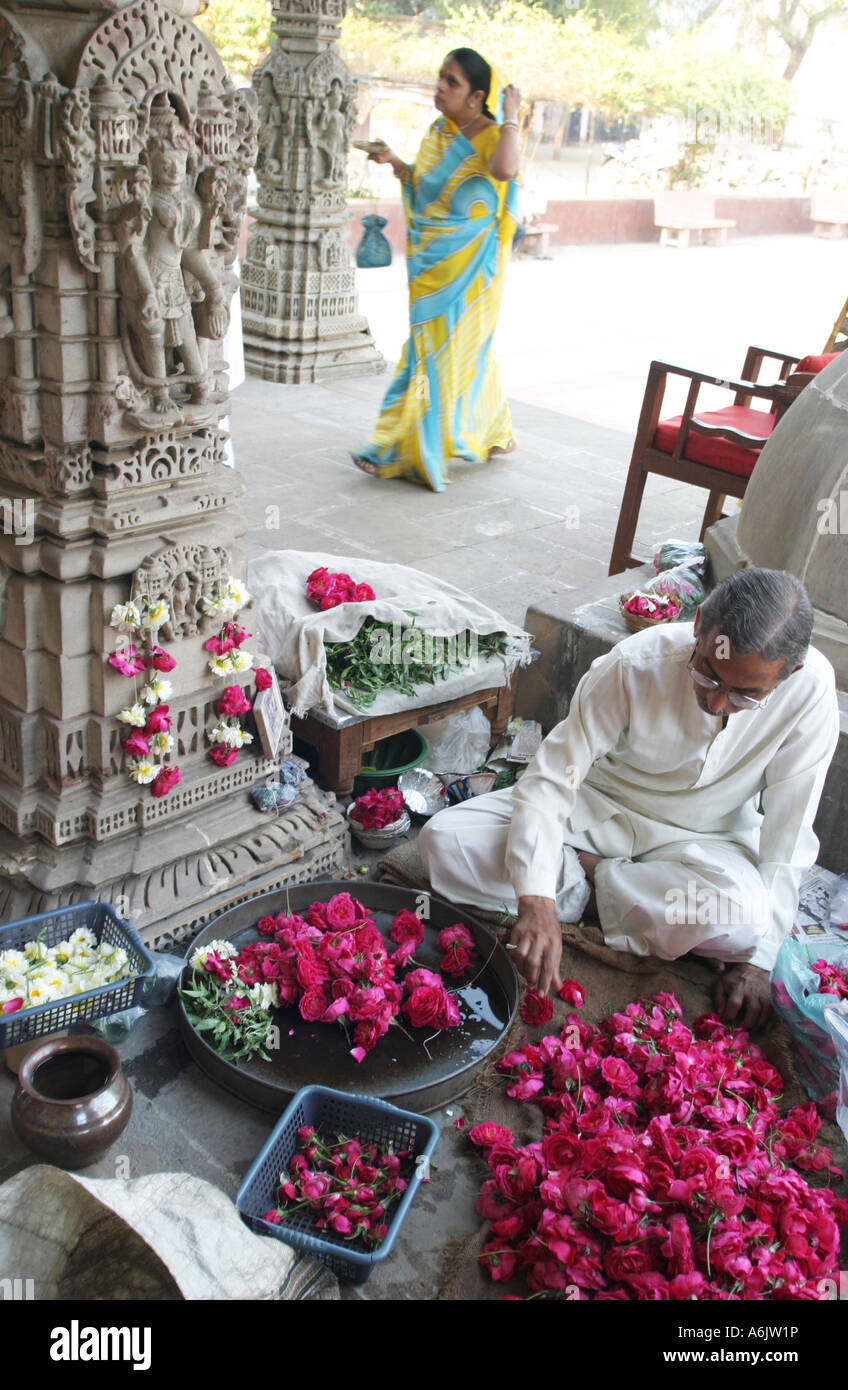 spectacular,white marble,intricately carved,Hathee Singh Jain 19th ...