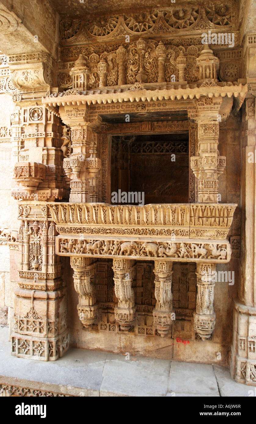 Detail of the exquisitely carved Adalaj Step-well near Ahmedabad ...