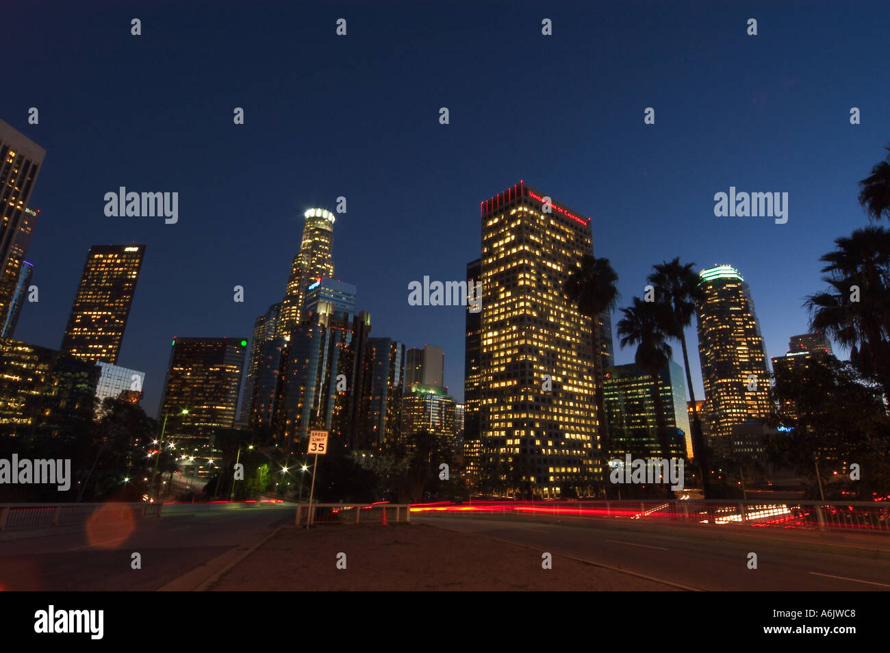 Los angeles night landscape above hi-res stock photography and images ...