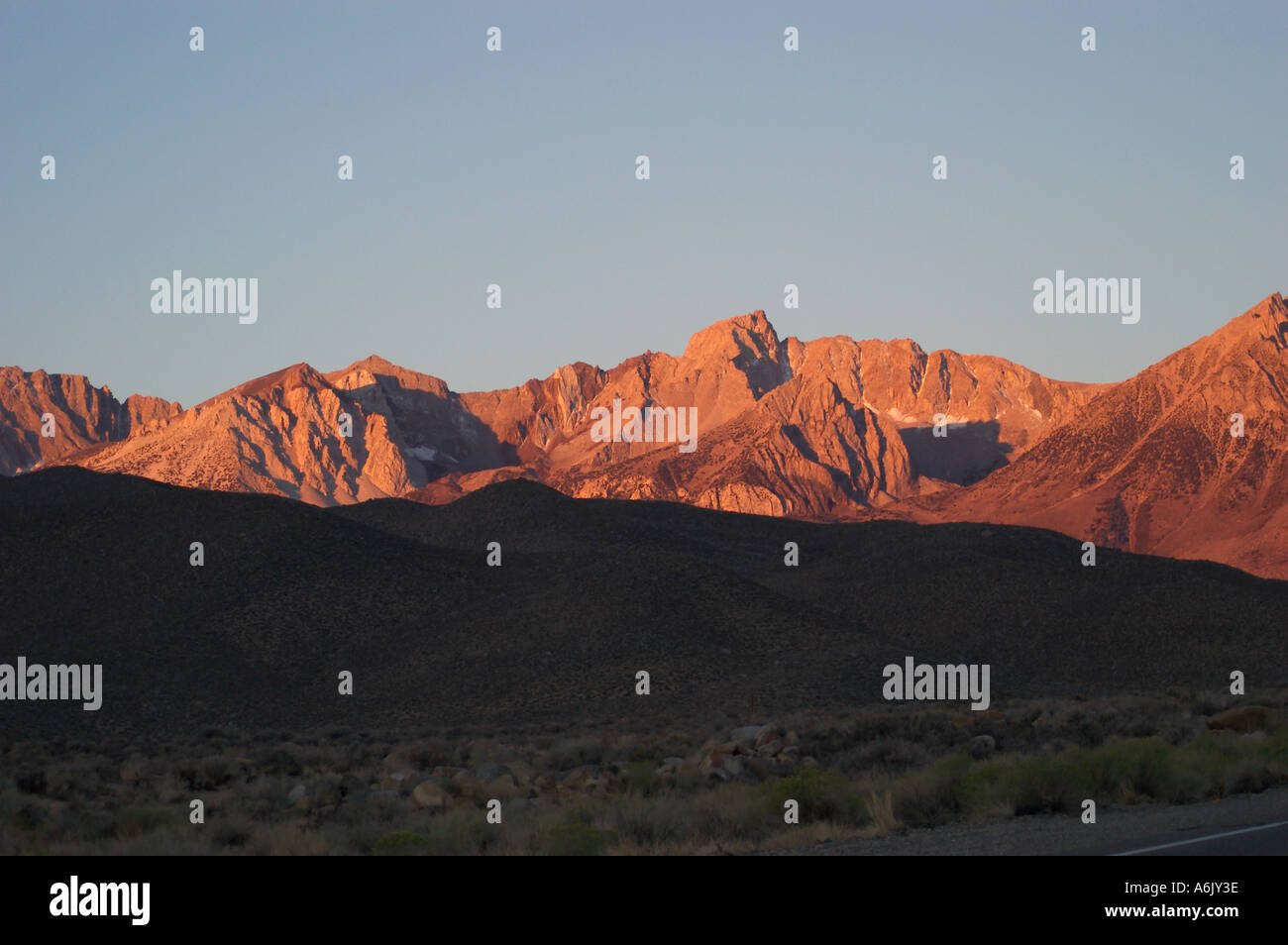Sierra Nevada range CA Stock Photo - Alamy