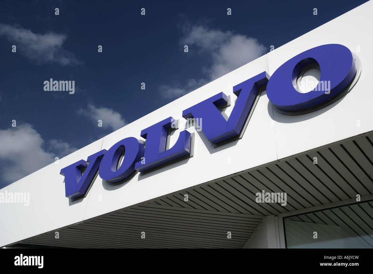 Volvo Logo / Corporate sign Stock Photo - Alamy