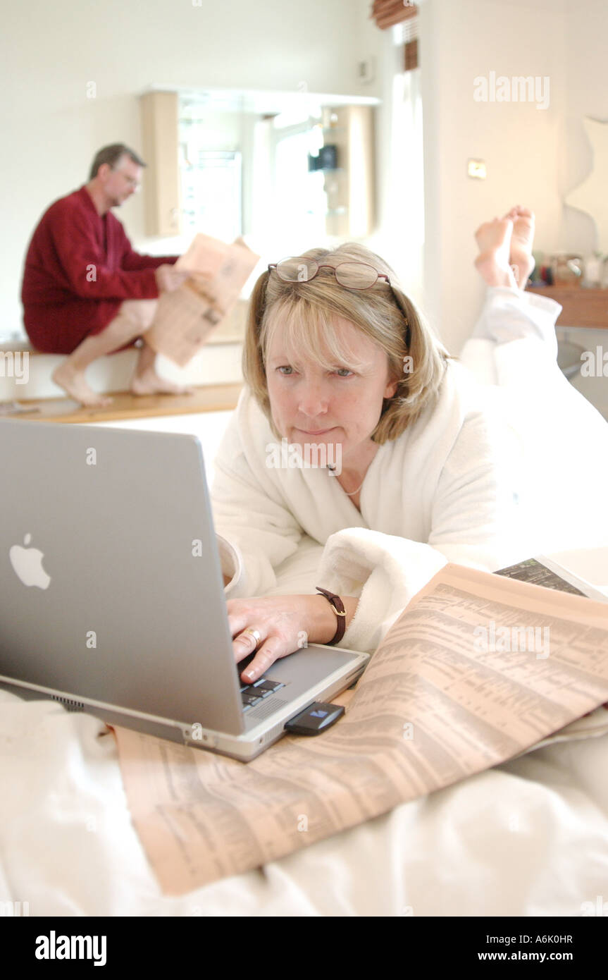 British business woman working hotel room on Laptop looking for job ...