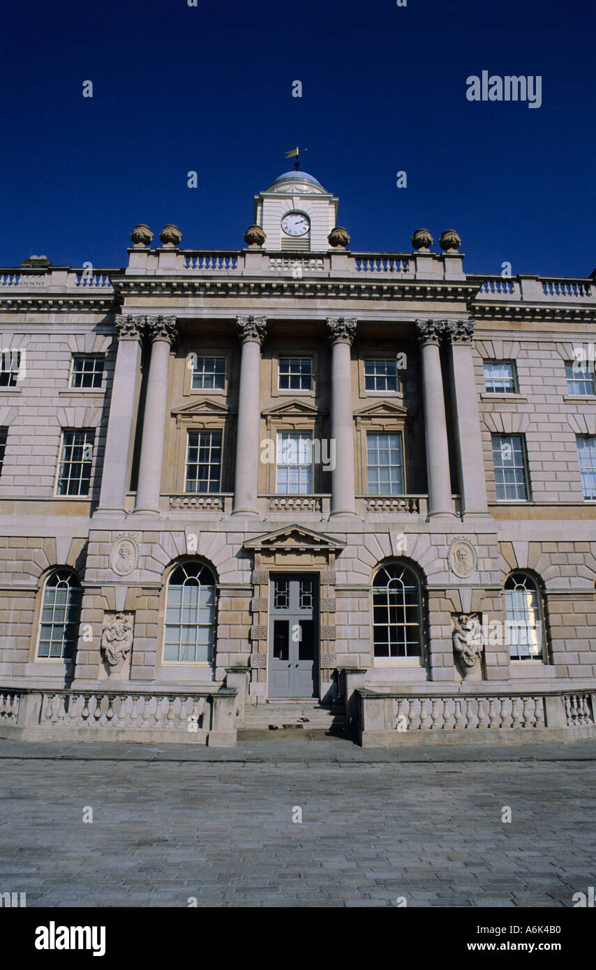 Somerset house art hi-res stock photography and images - Alamy
