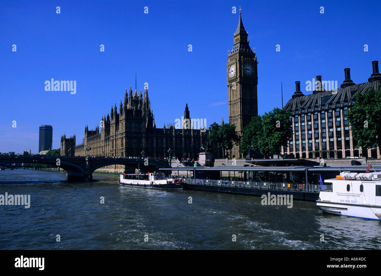 Westminster Pier with Houses of Parliament and Big Ben in background ...