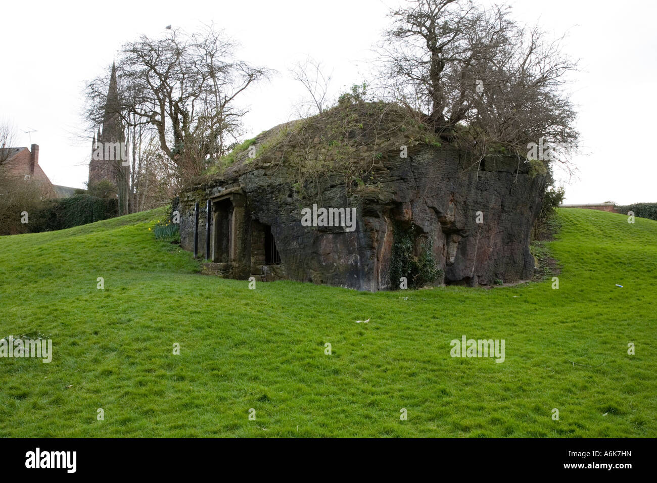 Handbridge park tomb Stock Photo - Alamy