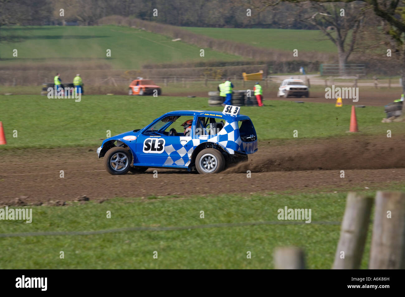 Autograss racing from the north Wales Autograss club, Broughton near ...