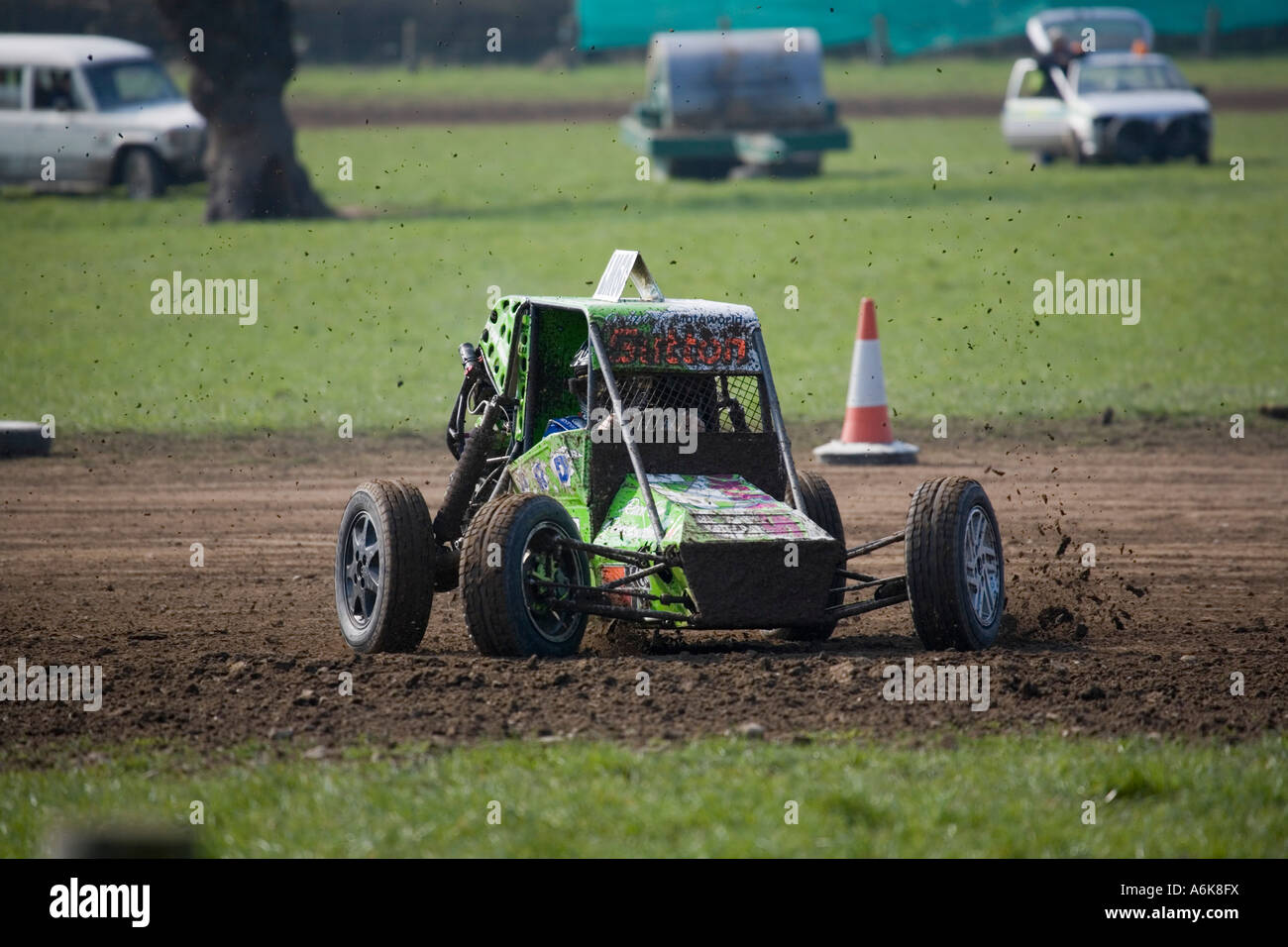 Autograss racing from the north Wales Autograss club, Broughton near ...