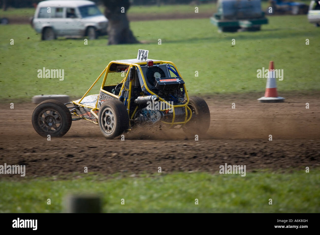 Autograss racing from the north Wales Autograss club, Broughton near ...