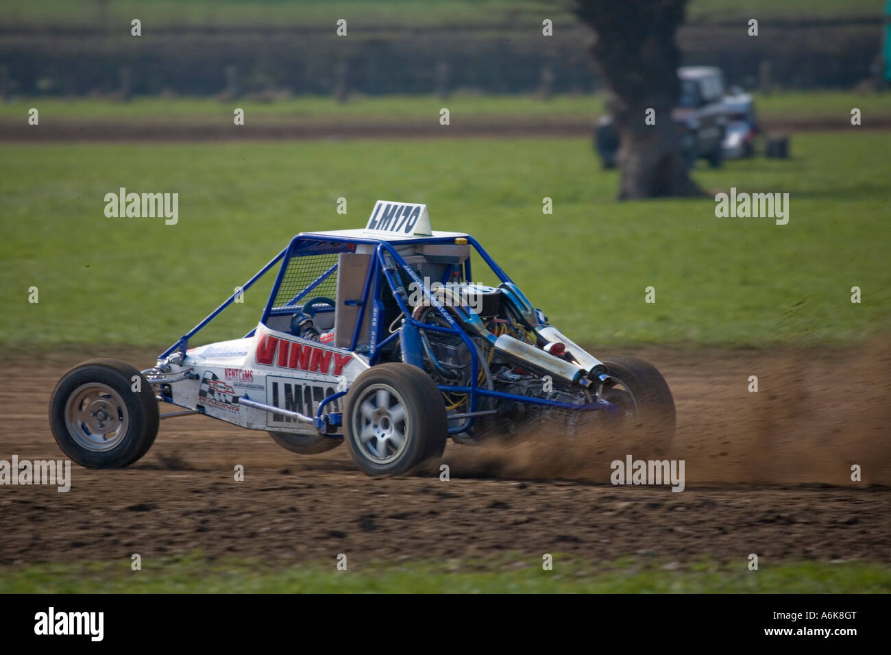 Autograss racing from the north Wales Autograss club, Broughton near ...