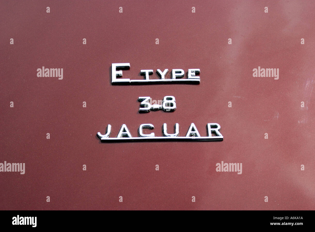 Jaguar e type restoration hi-res stock photography and images - Alamy