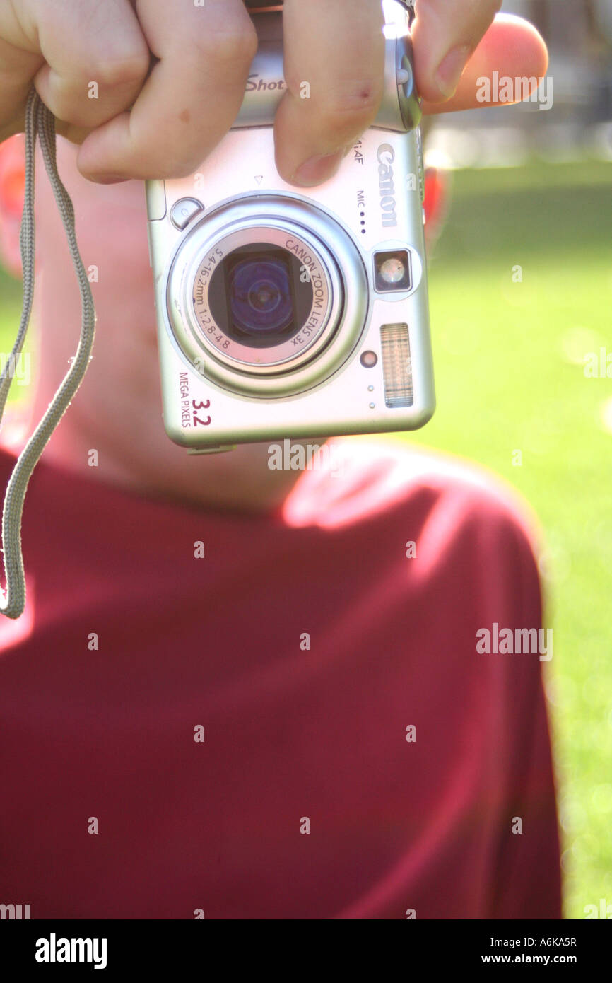 Taking photo photos photography photograph hi-res stock photography and ...