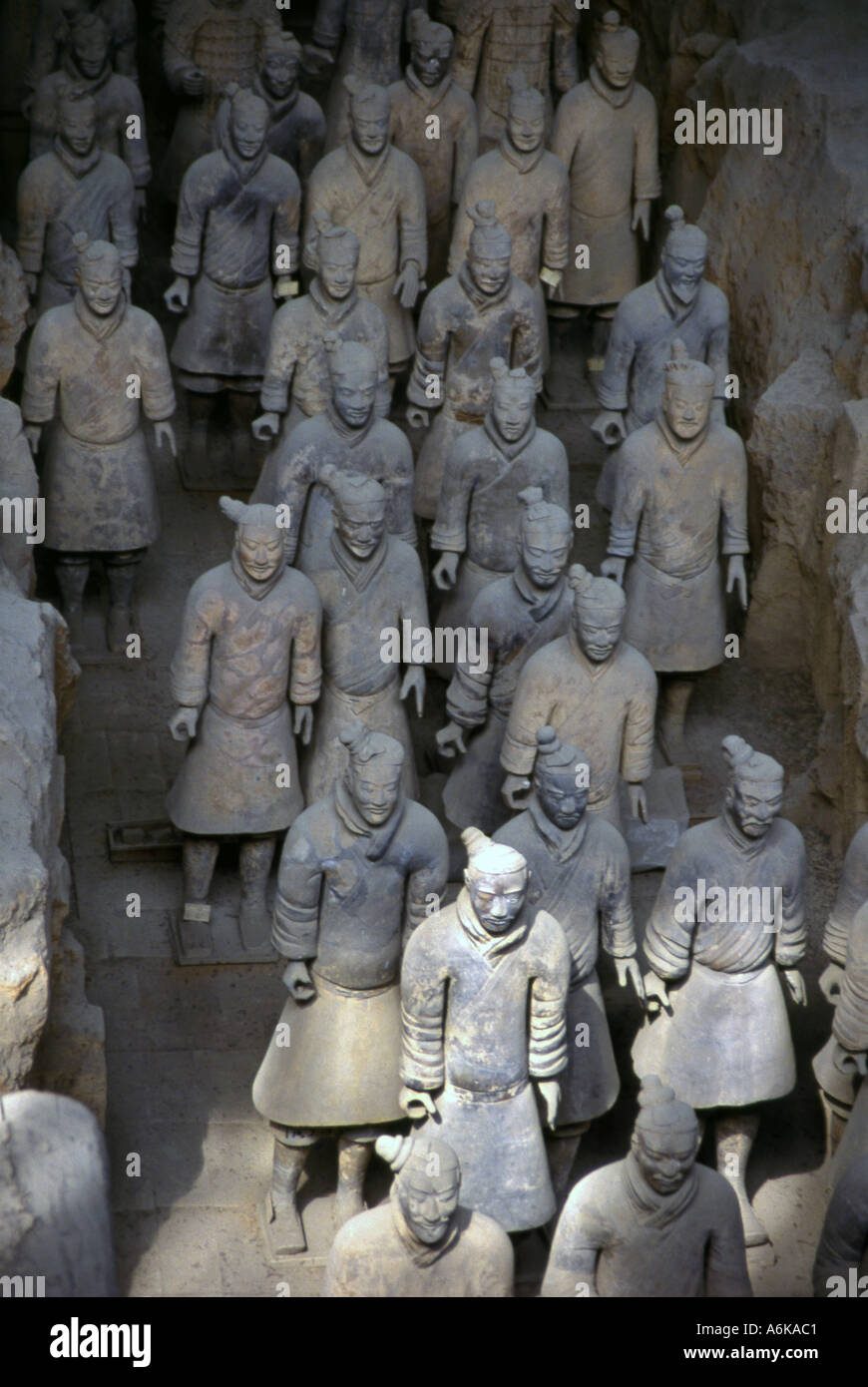Army of Terracotta Warriors & Horses Xi'an Xian UNESCO World Heritage ...