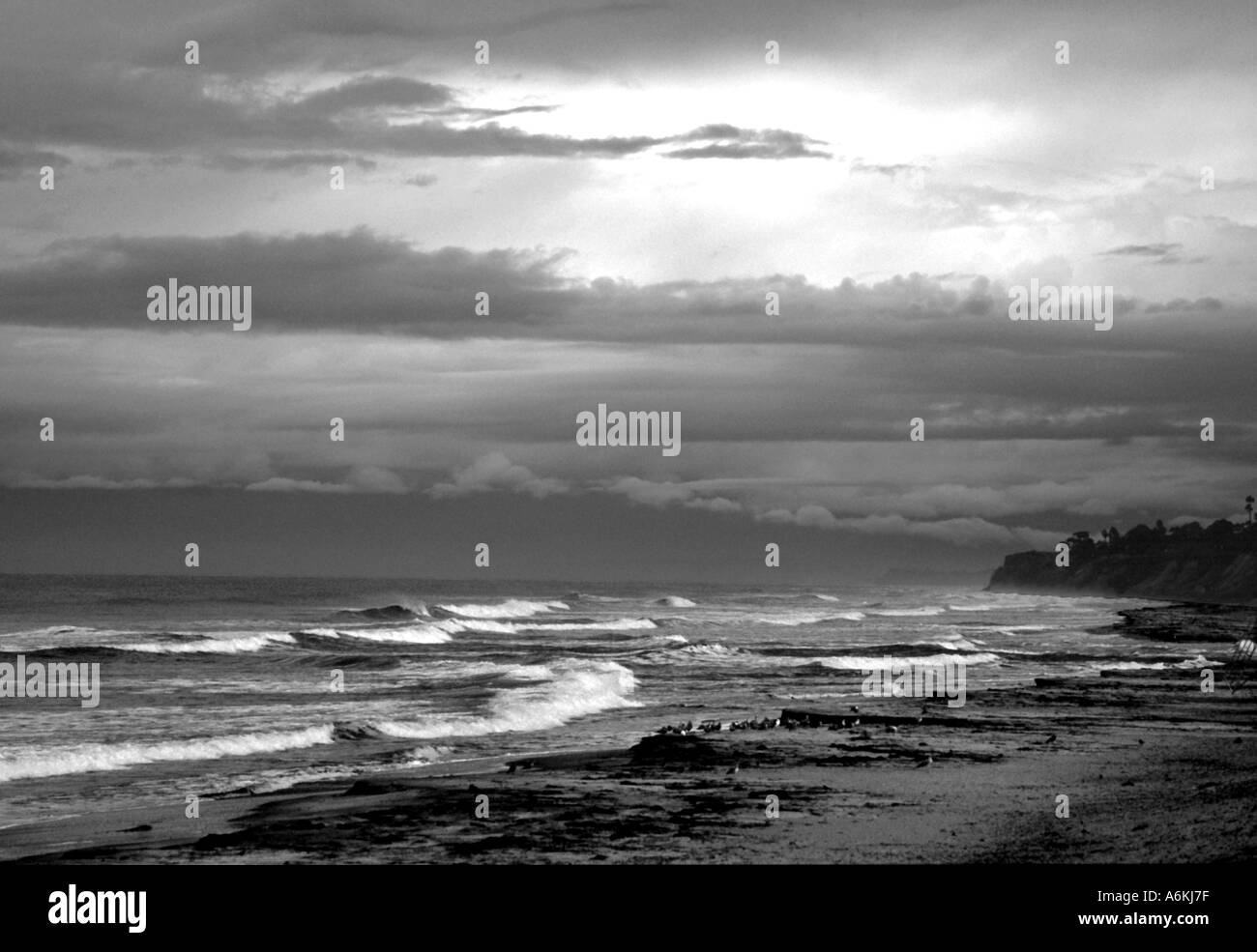 Gray morning at Pacific Stock Photo - Alamy