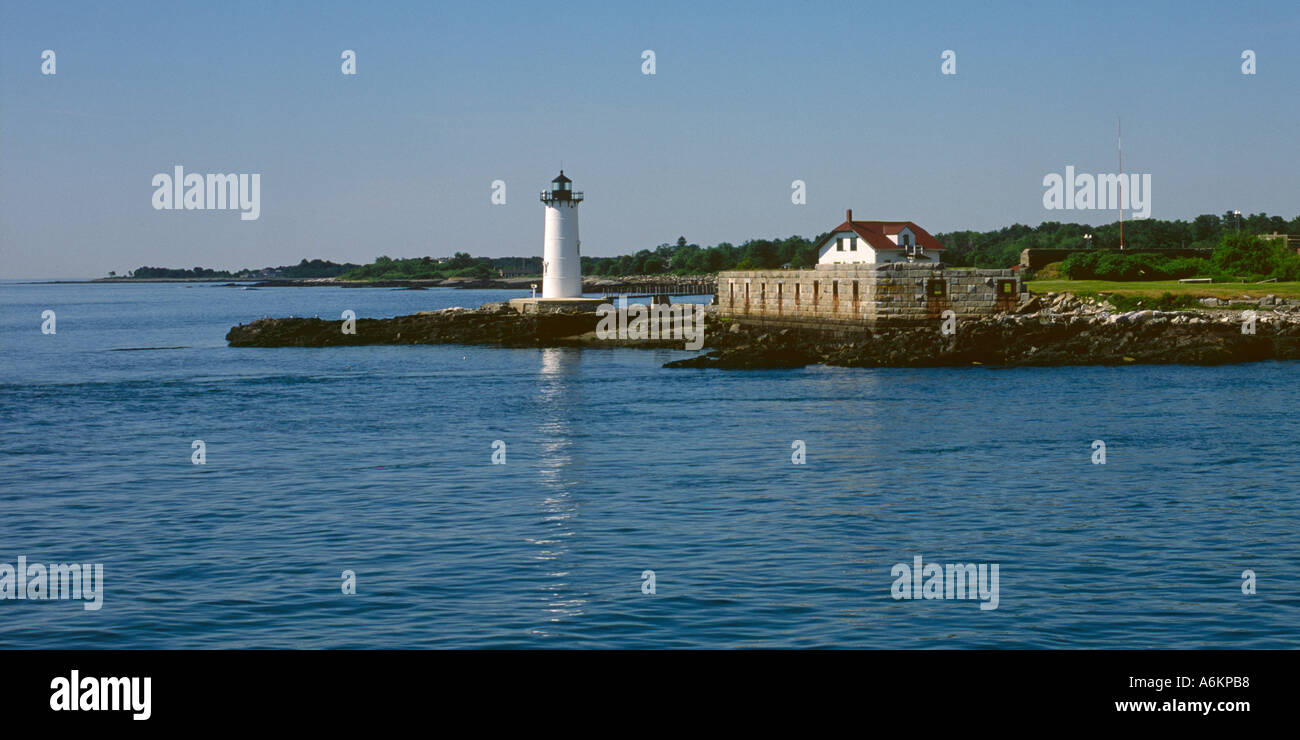 Fort Point Light and Fort Constitution New Castle NH USA Stock Photo ...