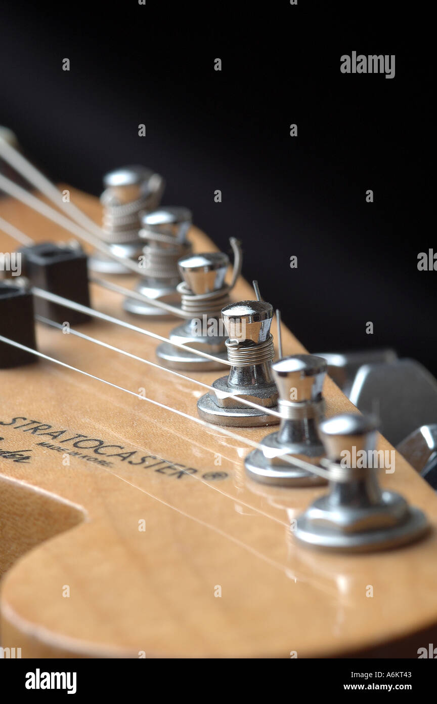 Fender guitar hi-res stock photography and images - Alamy