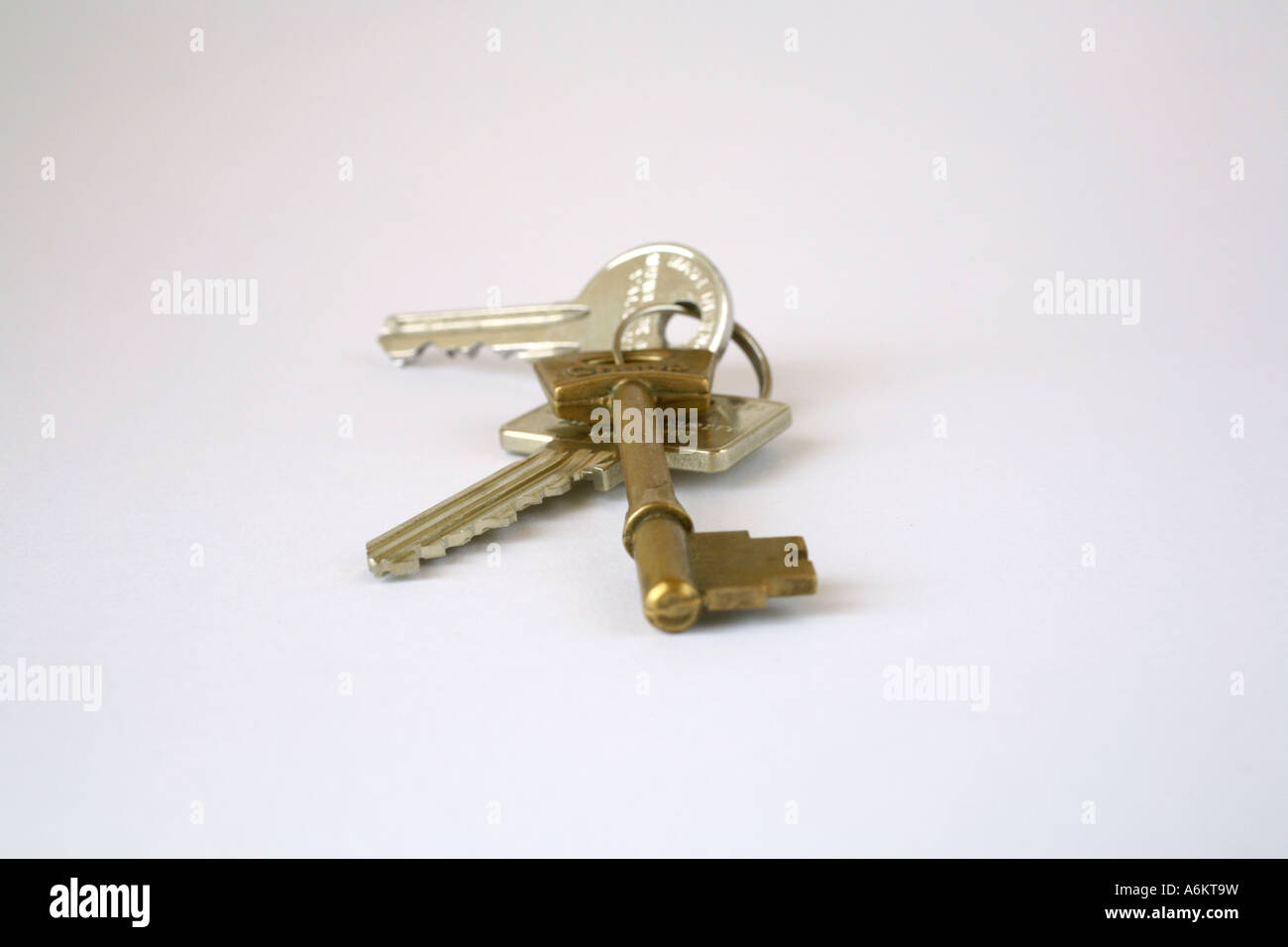 Bunch of house keys Stock Photo - Alamy