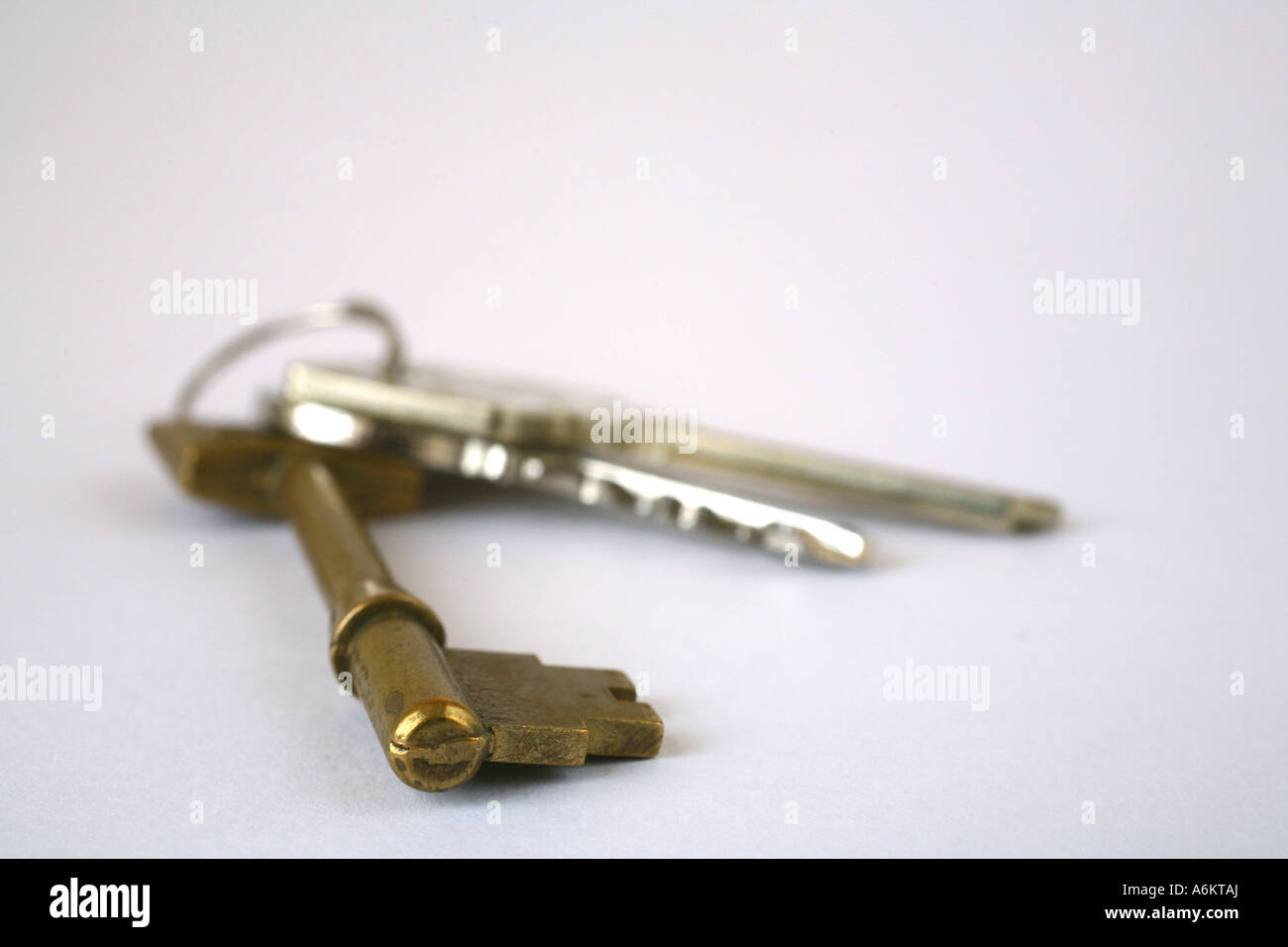Bunch of house keys Stock Photo - Alamy