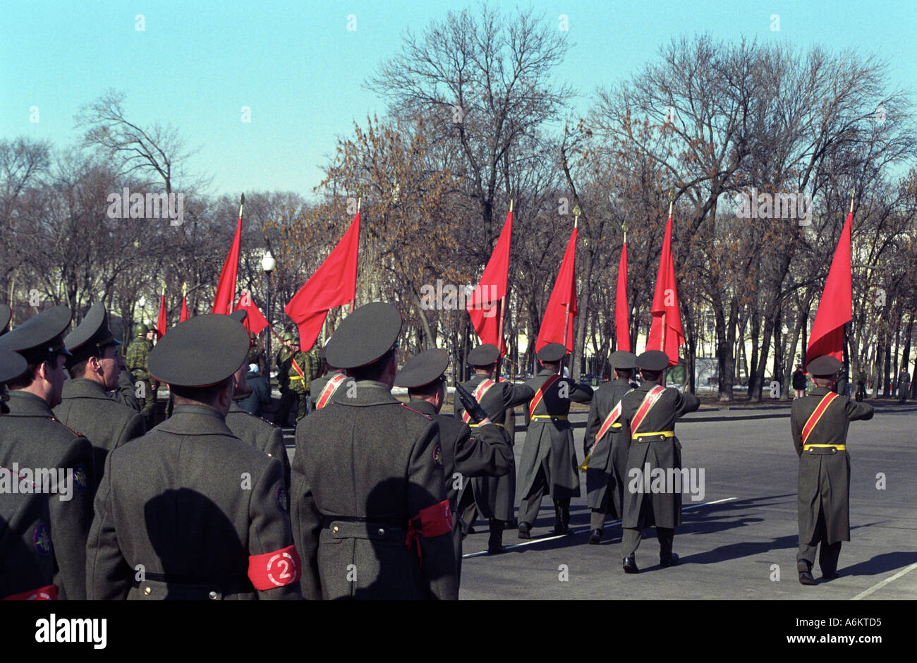 Russian soldiers in Moscow rehearsing for the annual May Day Parade ...