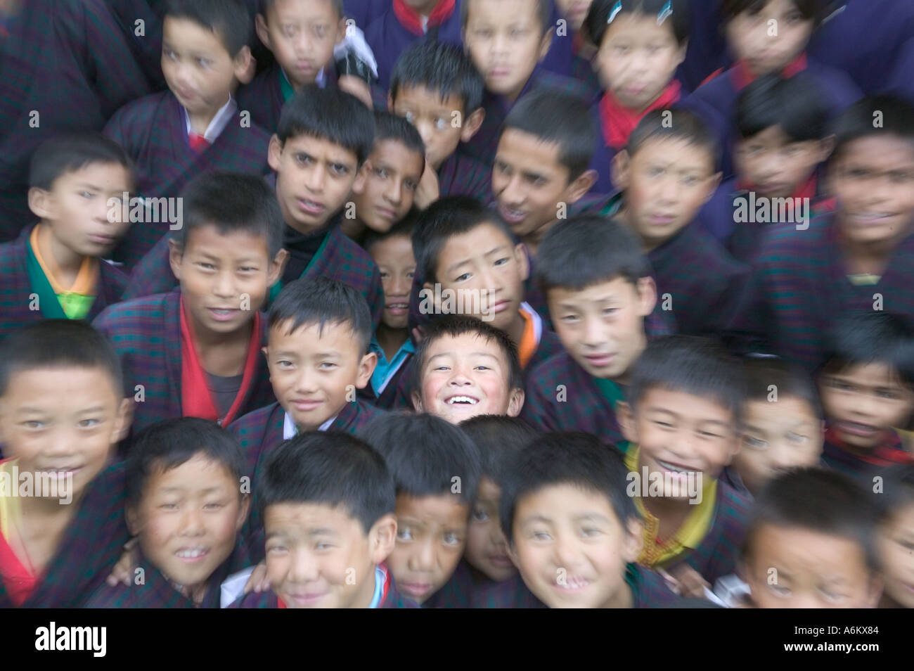 Bhutanese school uniform hi-res stock photography and images - Alamy